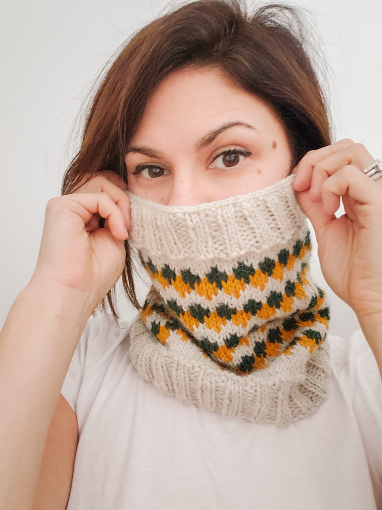 Windsor Cowl Knit Pattern - KnitCraft