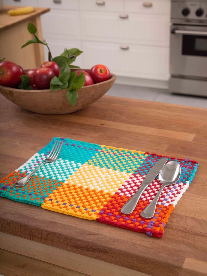 Loom Woven Placemat Pattern - KnitCraft