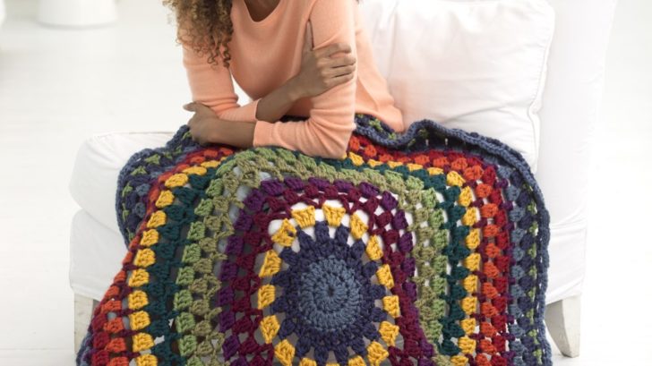 Mondrian Style Afghan Crochet Pattern - KnitCraft