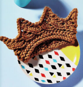 Knitted Crown Free Pattern - KnitCraft